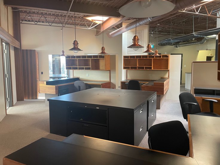 Level 2 offices